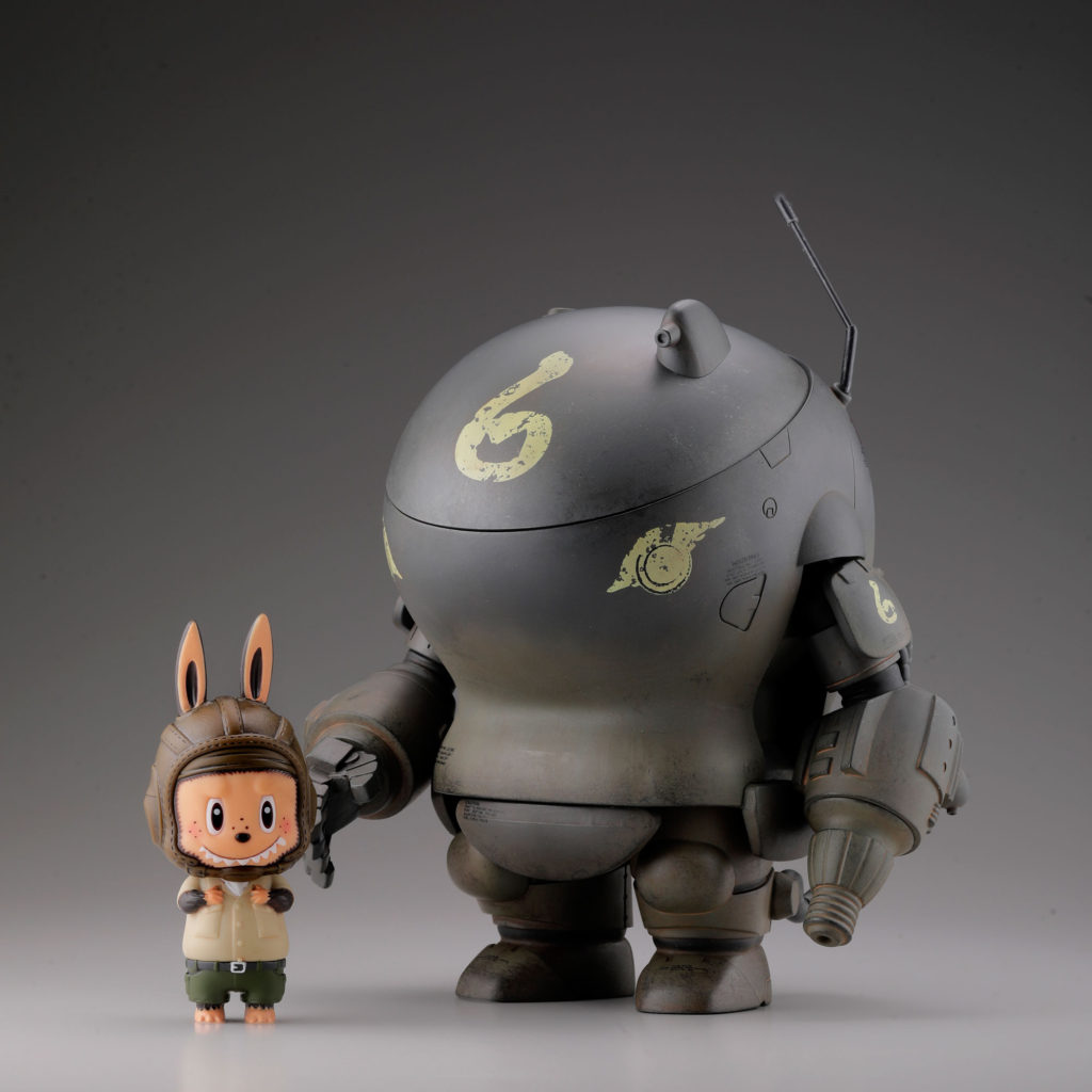 HOW2WORK S.A.F.S. with mini Labubu Pilot｜アーティストコラボレーション｜海洋堂